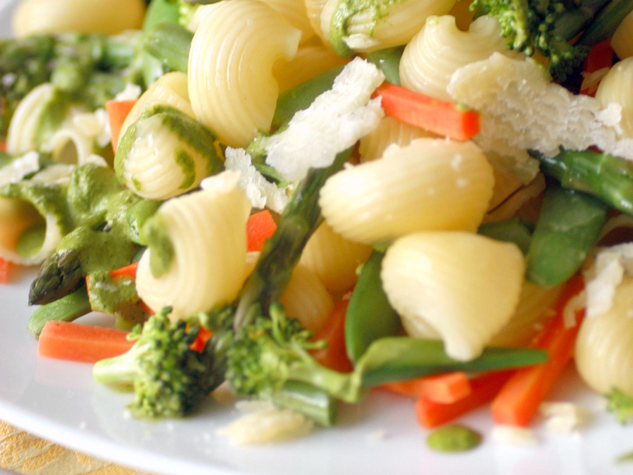 Recipe: Pasta with Herb Purée and Vegetables | Whole Foods Market
