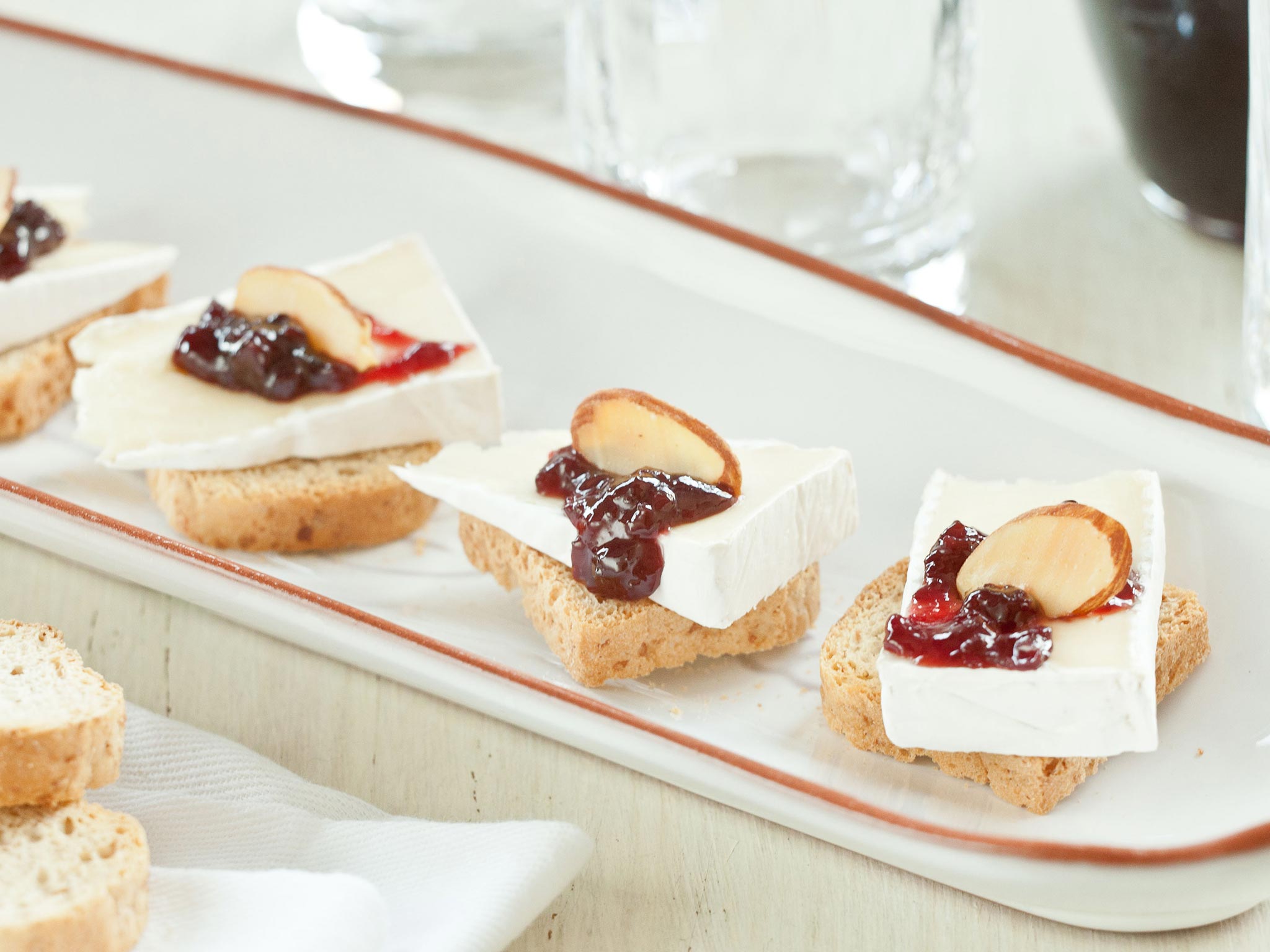 Recipe: Brie and Sour Cherry Toast Bites | Whole Foods Market