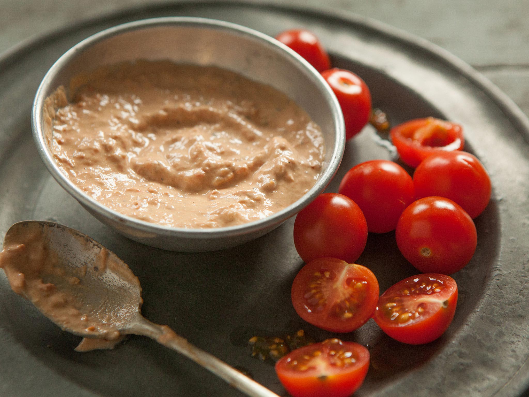 Recipe: Grilled Tomato and Tahini Dressing | Whole Foods Market