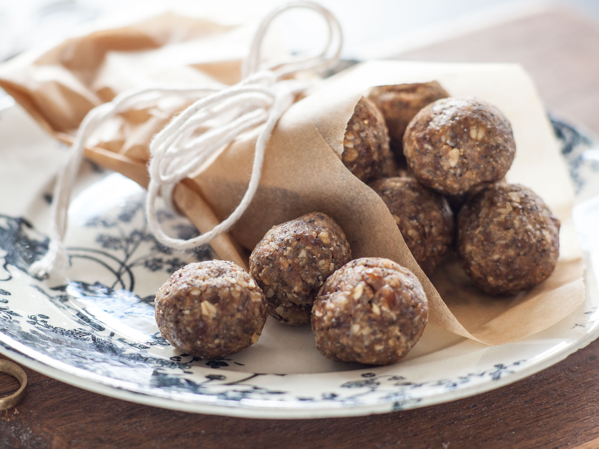 Recipe: Spiced Almond-Date Bites | Whole Foods Market