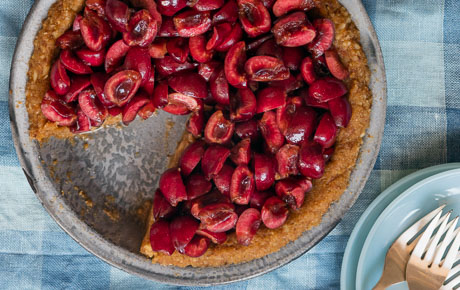 Recipe: Raw Cherry Pie | Whole Foods Market